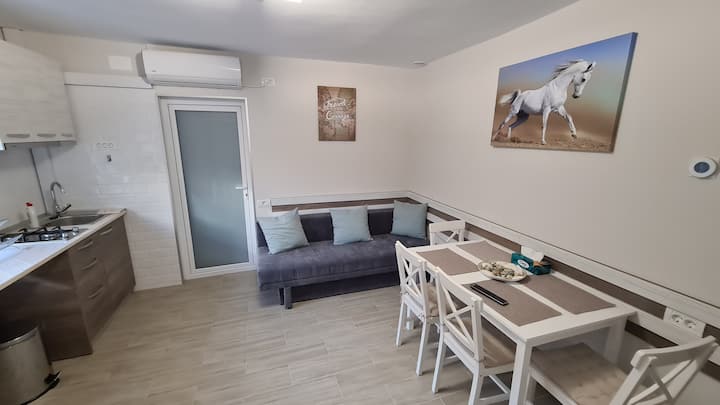 Bmb Apartment 3 - Constanța