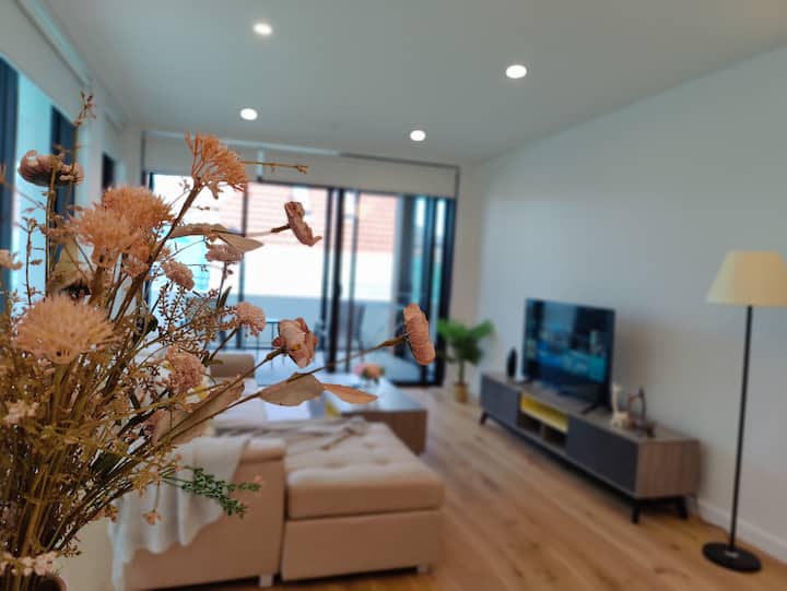 Northshore Chatswood 2br With Ultimate Convenience - Manly