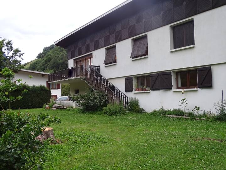 Joli Appartement Proche Remontées Parking Gratuit - Allemont