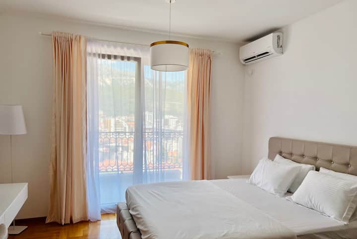 Lovely Studio Apartment - Beige/free Parking - Montenegro
