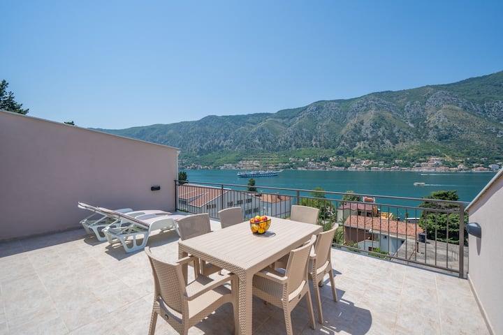 L & J Apartment 6 - Kotor