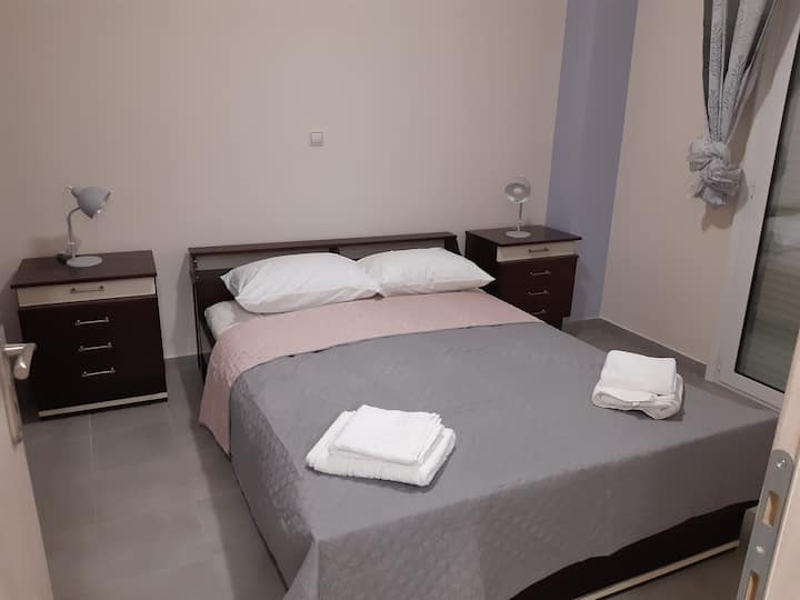Stylish Apartment - Atina