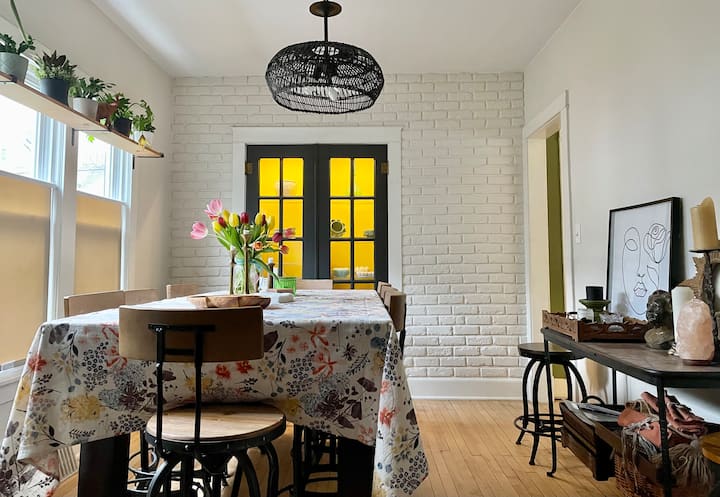Cozy Bay View Home- Ideally Located - ミルウォーキー, WI