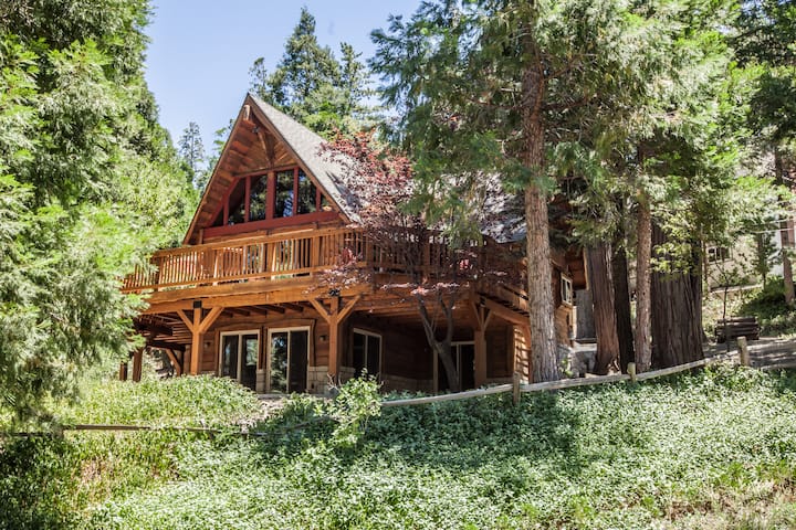 Hidden Pines Lodge | Family Friendly | Pool Table - San Bernardino, CA