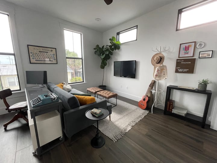 Prime Location Ybor City • Walk To 7th + Quiet - Tampa, FL