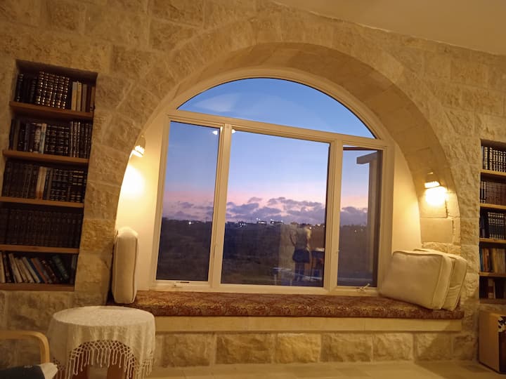 וילה קדם בפני קדם שבגוש עציון ( 40 דקות מירושלים) - Jerusalem