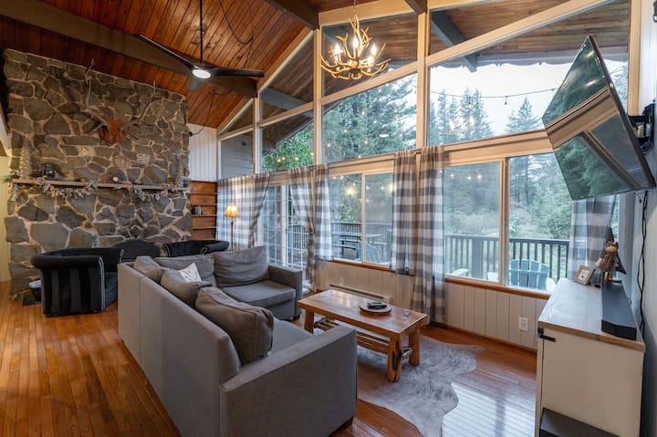 Fox Creek Retreat (4 Acres View Hot Tub A/c Ev) - Gold Bar, WA