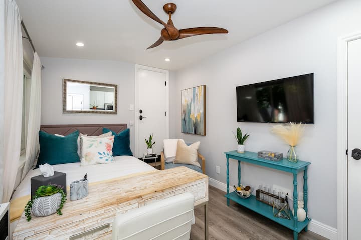 Campbell Studio - Campbell