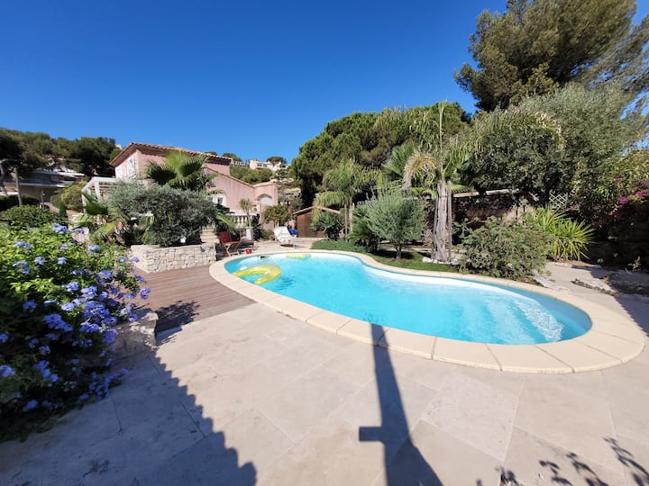 Superbe Villa Bien éQuipée à 200 Mètres De La Mer - Sausset-les-Pins