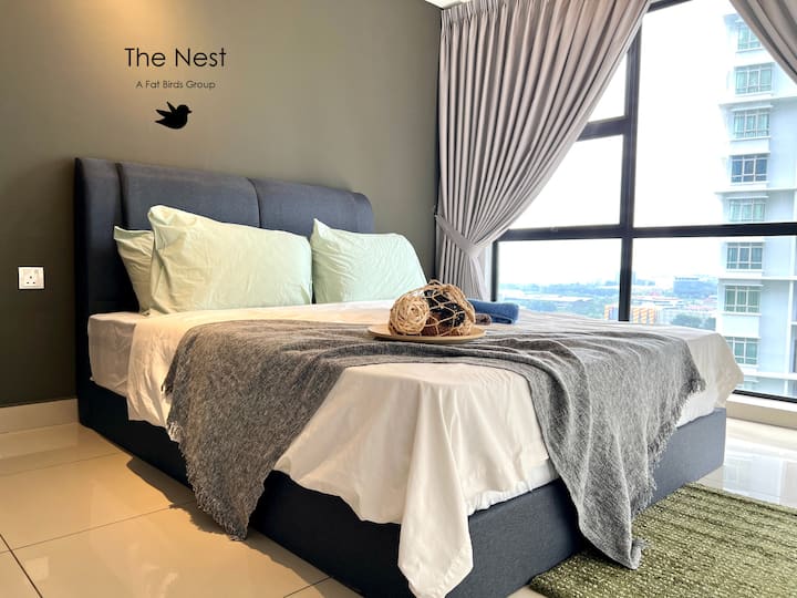 2- A1103 Seville Studio | Hyve Cyber|wifi&netflix| - Cyberjaya