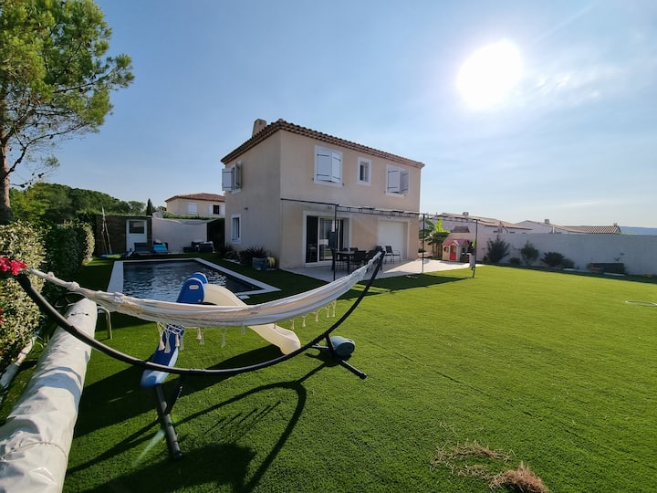 Villa Au Calme Avec Piscine - Vidauban