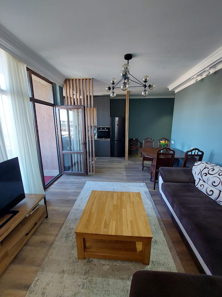 Quiet And Comfortable - Kutaisi