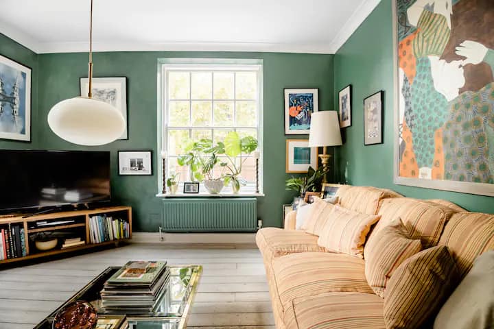 Bright, Colourful 2br Flat With Leafy Views - Londyn