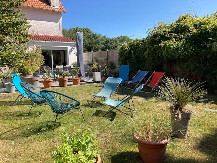 Agréable Maison De Ville Sécurisée Jardin,parking - Berck