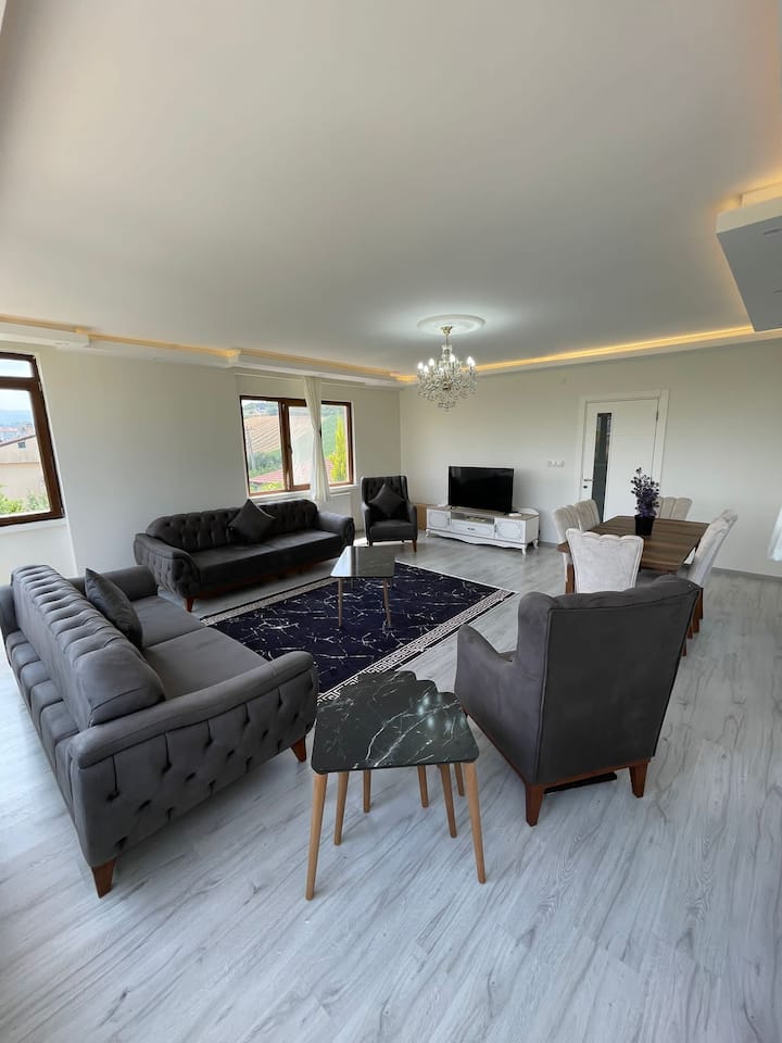 Cheerful 6-bedrooms Villa With Outdoor Fireplace - Ялова