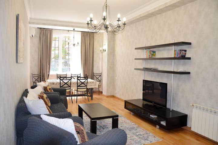 Cozy 1-bedroom Apartment In Sololaki Hosted By Tea - Tbiliszi