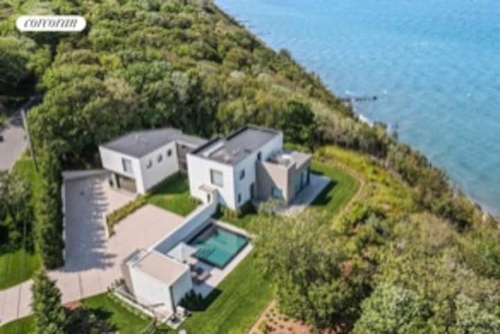 New Modern Waterfront East Hampton Home With Pool - East Hampton, NY