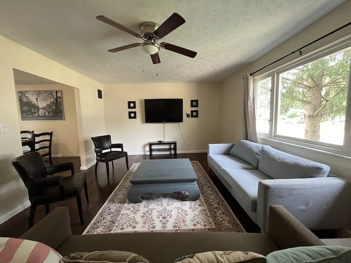 Spacious 4-bedroom Home Perfect For Families - 콜럼버스