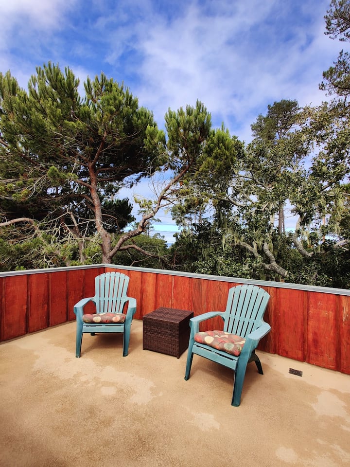 Cardiff Cottage In The Pines - Cambria, CA