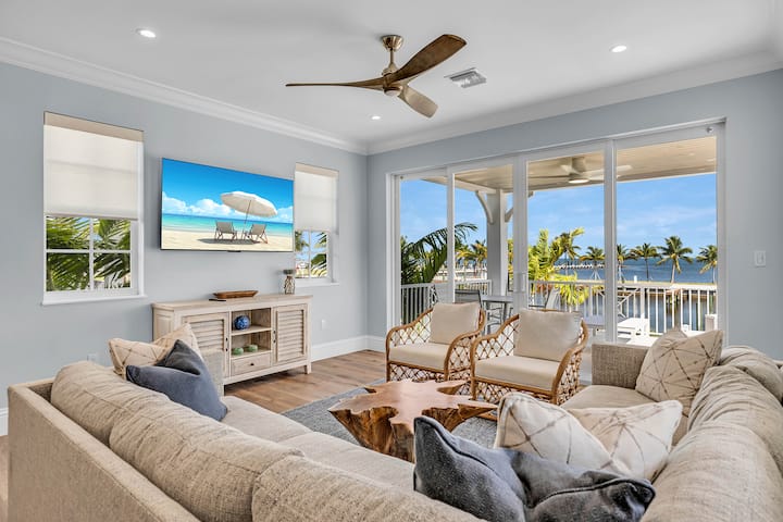 Brand New Luxury Oceanfront Home W/ Pool, 38' Slip - Florida Keys