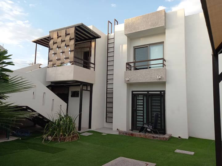 Apartamento Planta Alta Dos Recamaras Con Piscina - Hermosillo