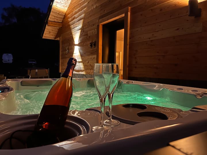 Gîte Méale Avec Jacuzzi Privatif - Les Orres