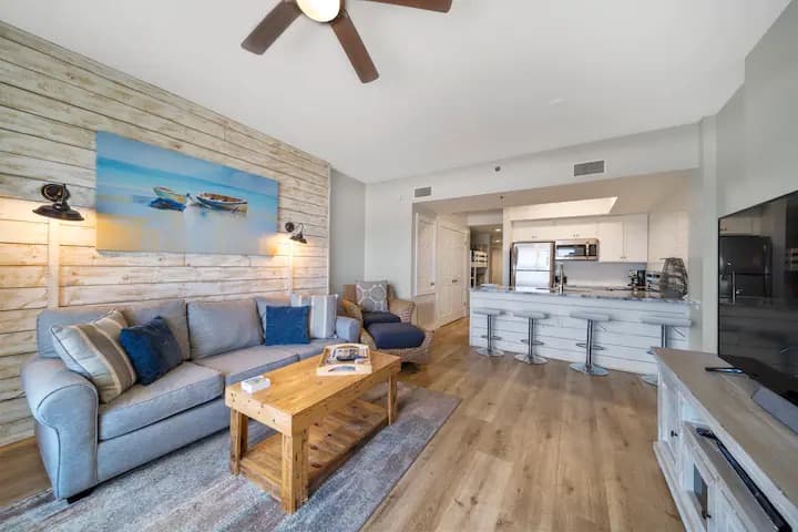 Gorgeous Luxury Beachfront Gulf View - Orange Beach, AL