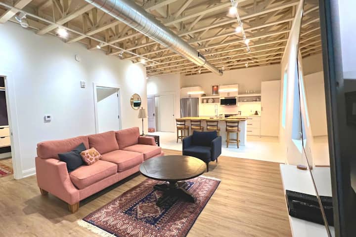 Eco-conscious Luxury Condo | The Quarters Suite 3 - Grafton, WI
