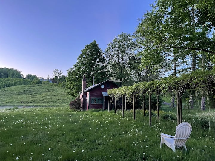 Deruyter Farmstead Cottage - 1bd - Cazenovia, NY