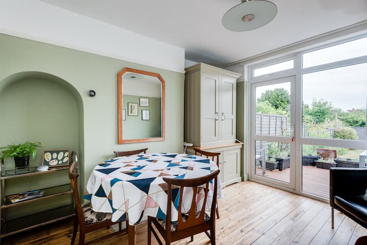 Cheerfull 3-bedroom Home With Parking & Garden - Oxford