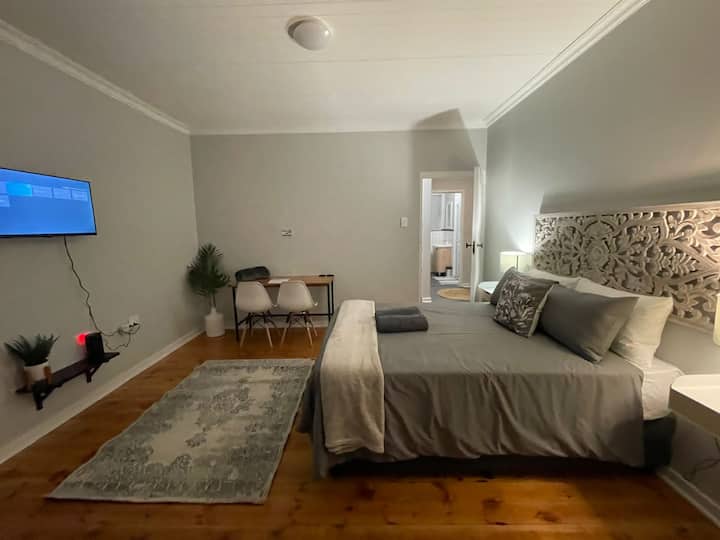 Fern Rivers Unit 2 - Hilton