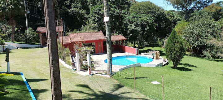 Chácara, 03 Suítes, Piscina, Lago E Wifi 250mb/s - 과룰류스