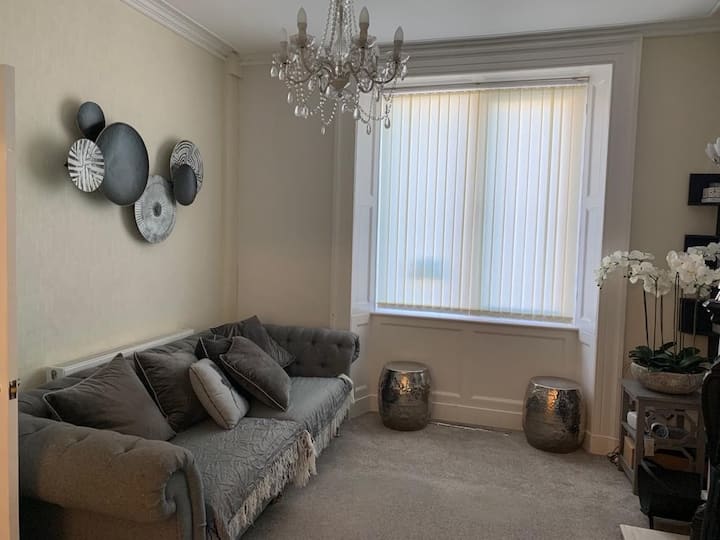Isle Of Man Tt / Manx Gp Homestay 
Prop - Im01826 - Isle of Man
