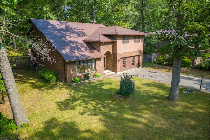 Sand Hills Cottage -  A Family Getaway - Port Franks