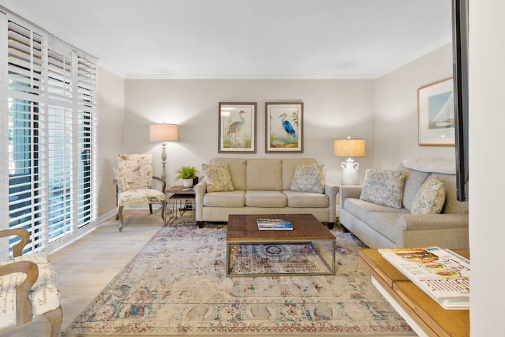 Savannah Villa Vacation Rentals - Georgia, United States | Airbnb