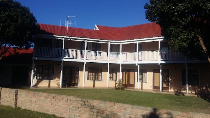 Sedgies Self Catering Apartment 2 - Sedgefield