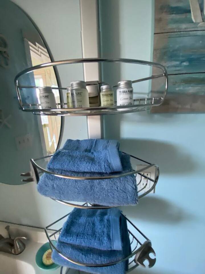 Cozy Fully Furnished Studio Apartment In Puyallup - Puyallup, WA