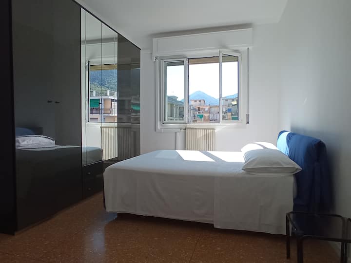 Appartamento Grande E Luminoso Vicinissimo Al Mare - Loano