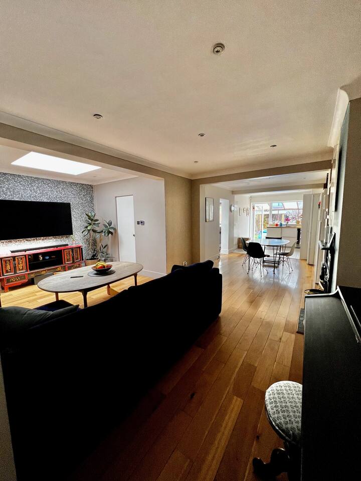 Home In East-finchley With Garden - London
