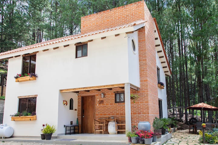 Villa Ciprés, Encanto Y Confort En El Bosque - San Cristóbal de las Casas