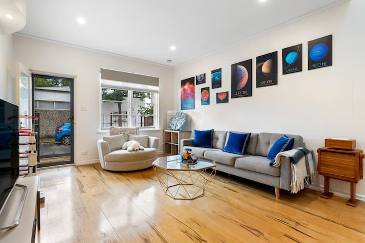Lego-aerospace/free Parking/cbd/chinatown - 