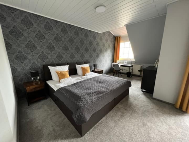 Superior Zimmer Inkl. Balkon (Nr. 47) - Bielefeld