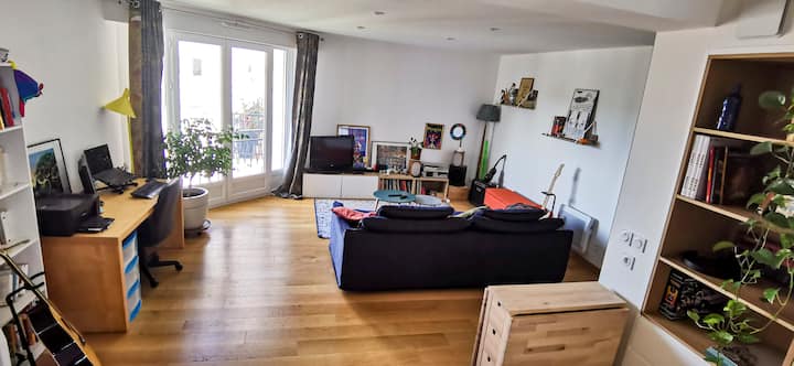Chambre Cosy Avec Balcon, Salle De Bain Et Parking - Bayonne