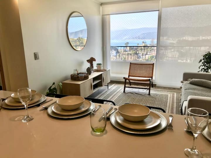 Cómodo Departamento Con Vista A La Bahía De Papudo - Papudo