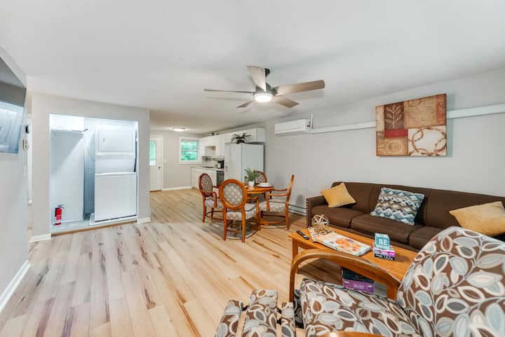 No Steps. No 4wd Needed. Boone Cabin Condo Suite2. - Boone, NC