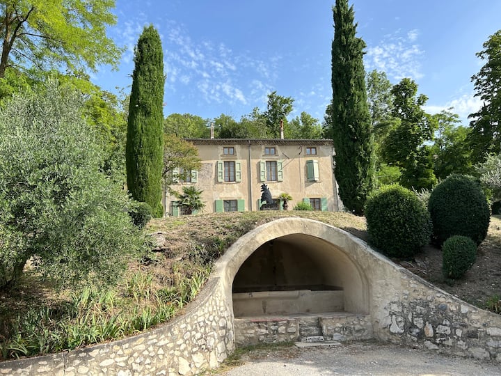 Ambiance Maison De Maitre Et Parc - Crest
