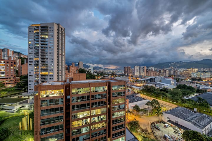 Cool Off In Style Apt/pool - Poblado Sandiego 1505 - Medellín