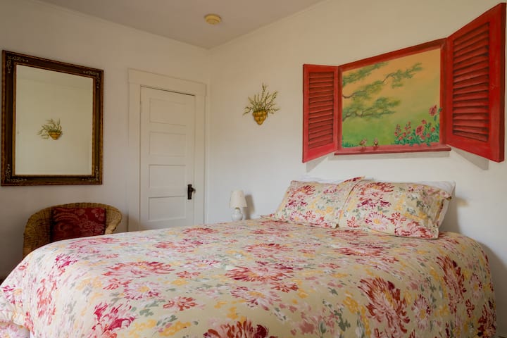 Kingfisher - Santa Barbara, CA