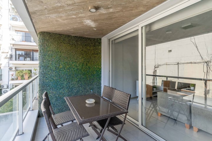 Recoleta! Sunny 2 Bedroom Apartment With Balcony! - Recoleta