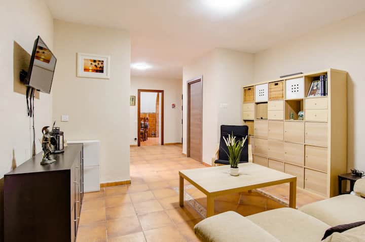 Habitación Doble Privada Con Terraza Soleada A/c - Malaga
